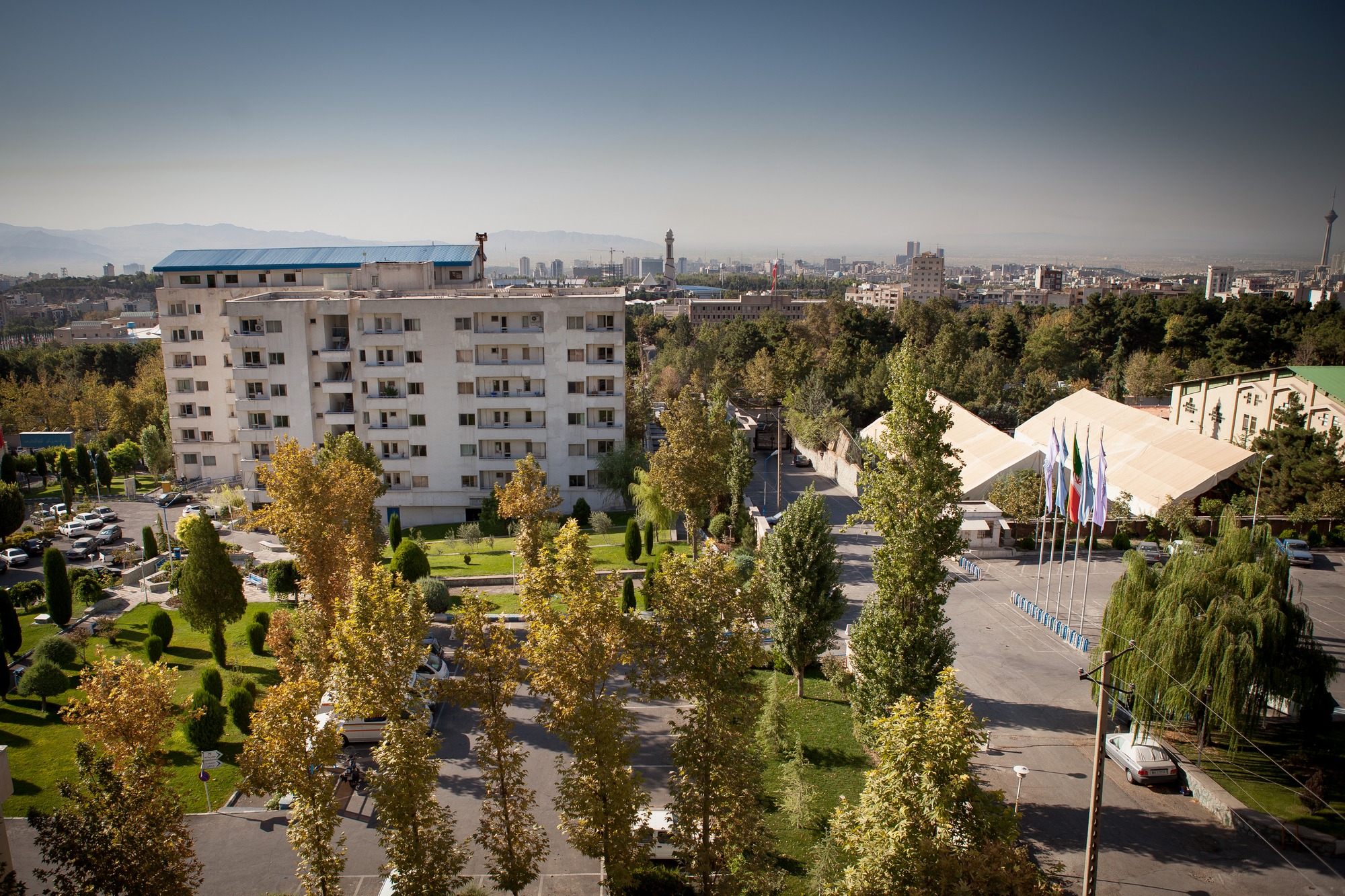 دانشگاه علوم پزشکی شهید بهشتی | دانشگاه علوم پزشکی شهید بهشتی در یک نگاه